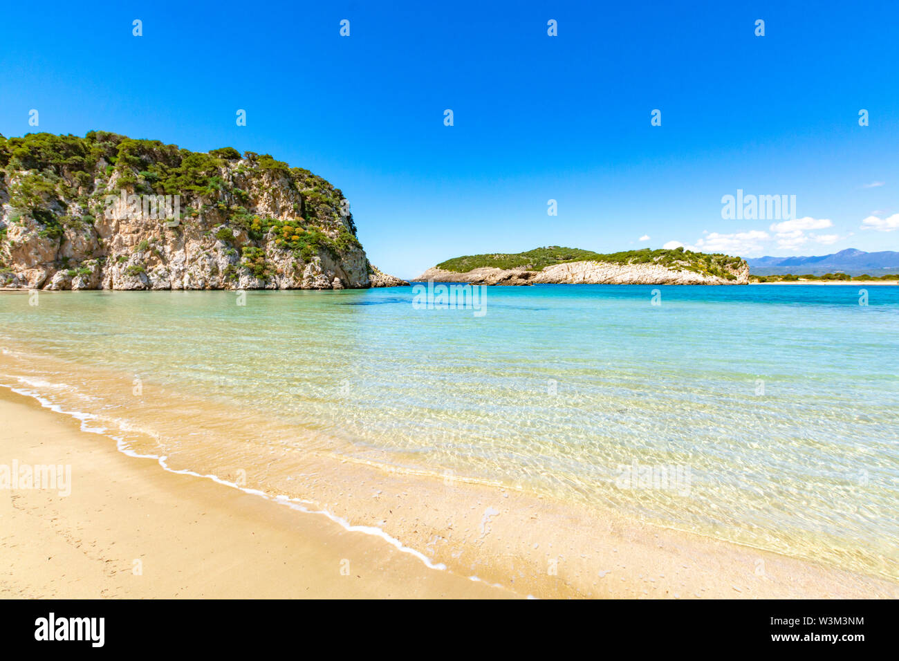 Omega shape beach hi-res stock photography and images - Alamy