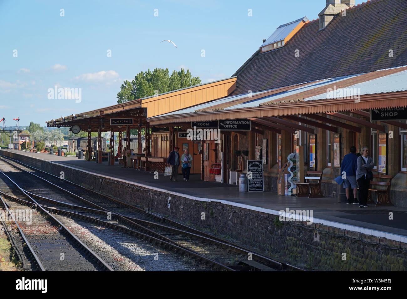 Minehead steam railway station hi-res stock photography and images - Alamy