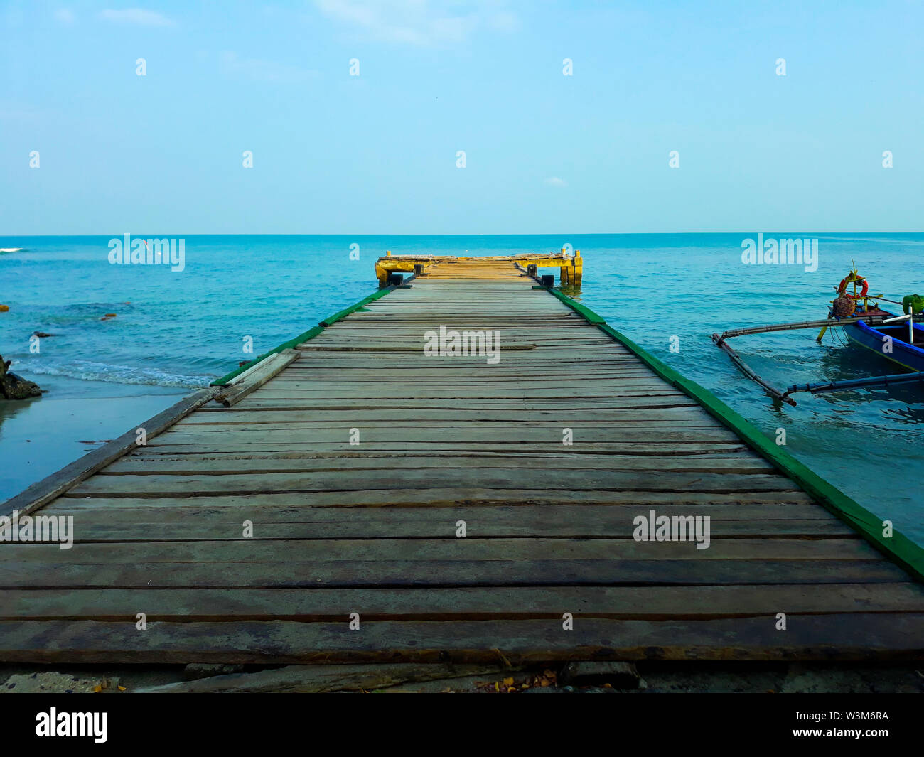 simple background wallpaper. wooden deck waterfront sea shoreline ...