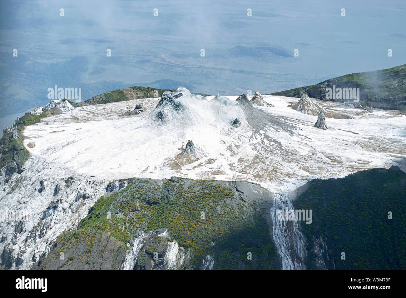 Rising crater floor and lava chimneys building up on volcano Oldoinyo ...