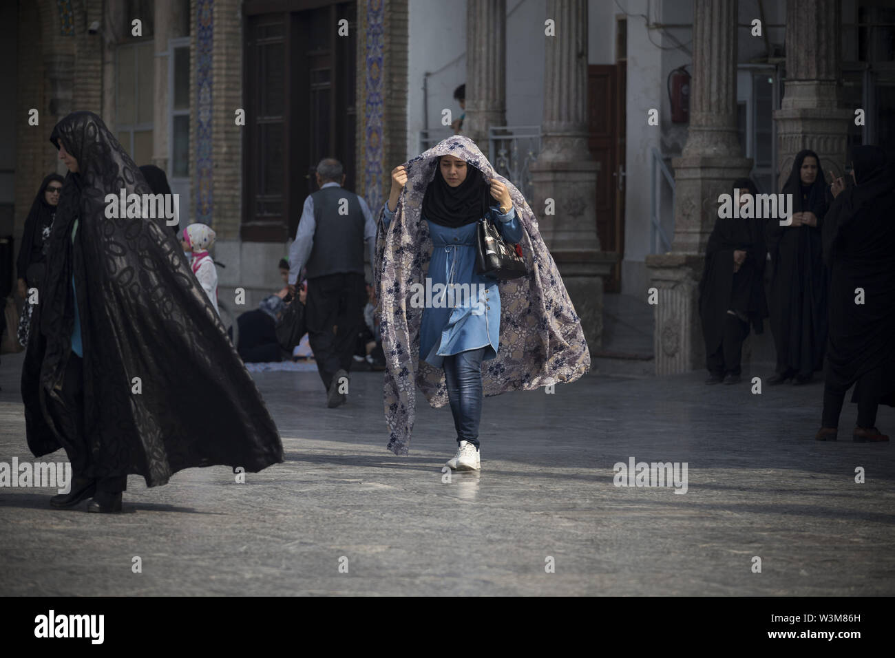 Shah abdol hi-res stock photography and images - Alamy