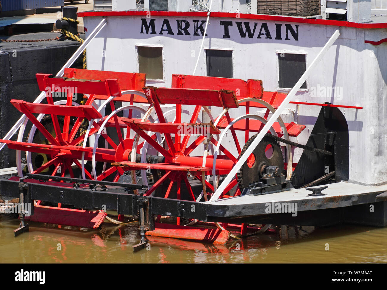 Formula 1 Boat 50, Cincinnati Sightseeing Cruise Ltd