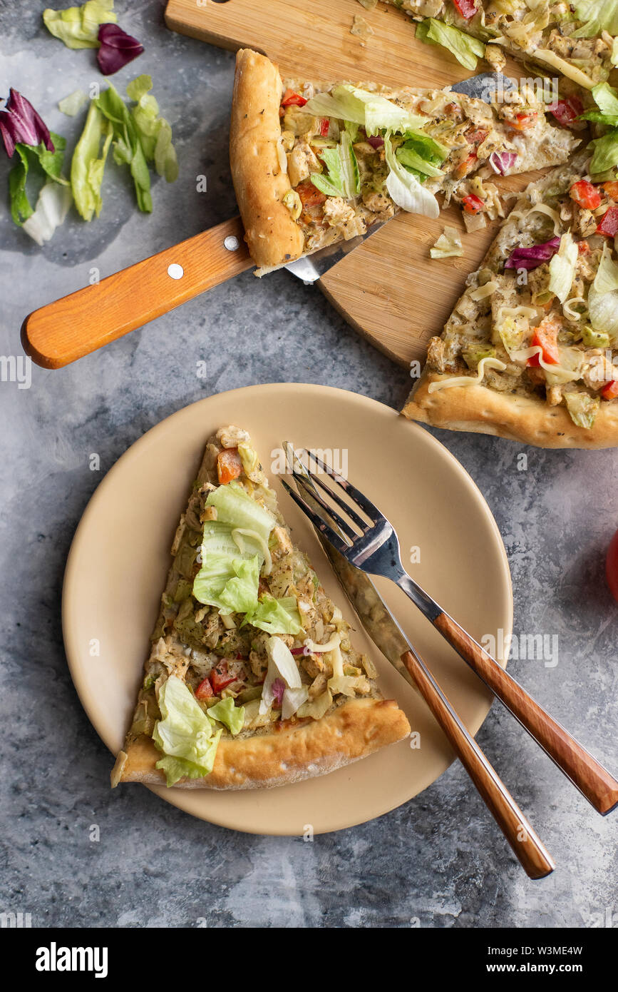 Image of pizza hi-res stock photography and images - Alamy