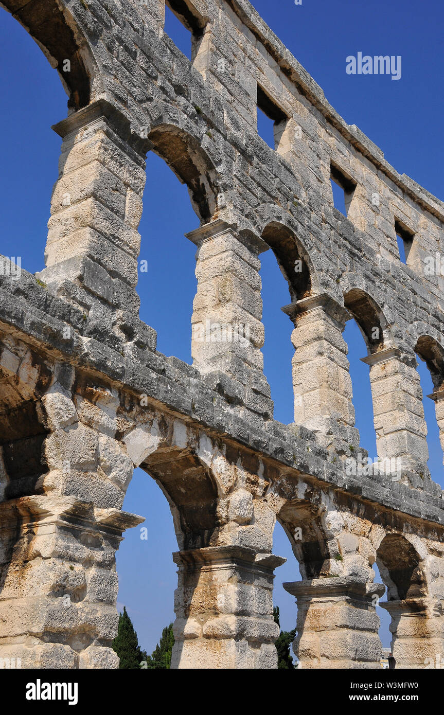 Pula Arena, Roman amphitheatre, Pula, Croatia, Europe Stock Photo - Alamy