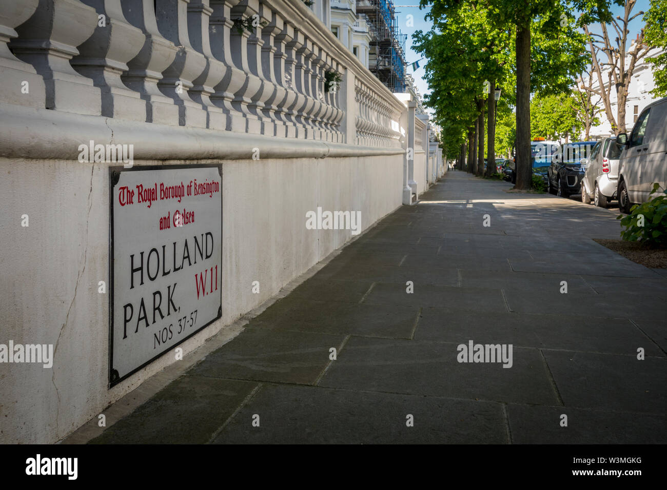 Street name uk hi-res stock photography and images - Alamy
