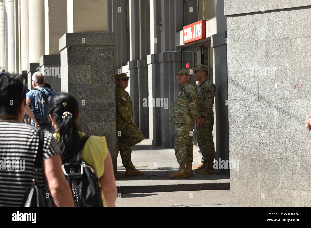 Procession independence celebrations hi-res stock photography and ...