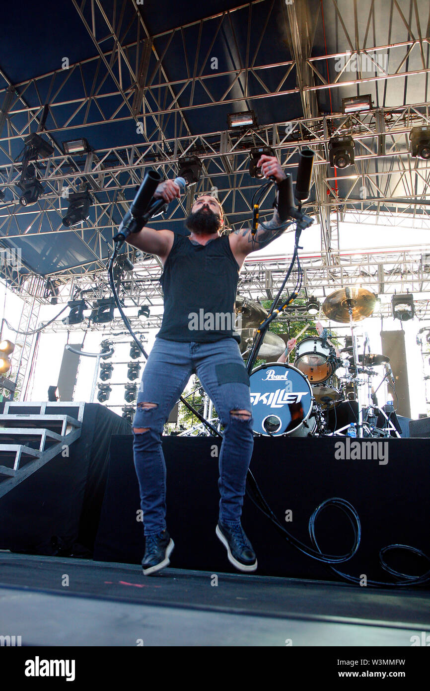 Skillet john cooper hi-res stock photography and images - Alamy
