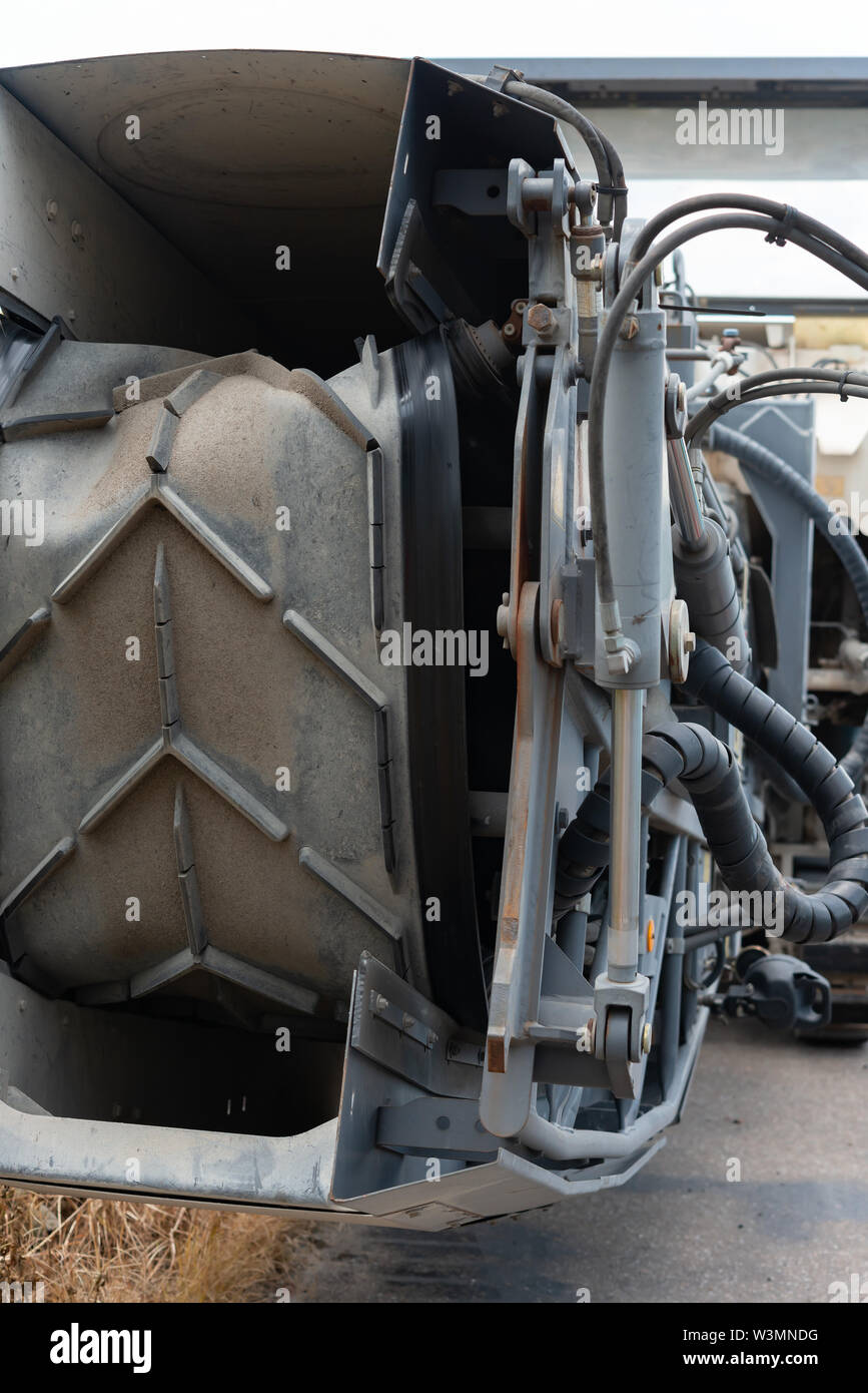 Big machine hi-res stock photography and images - Alamy