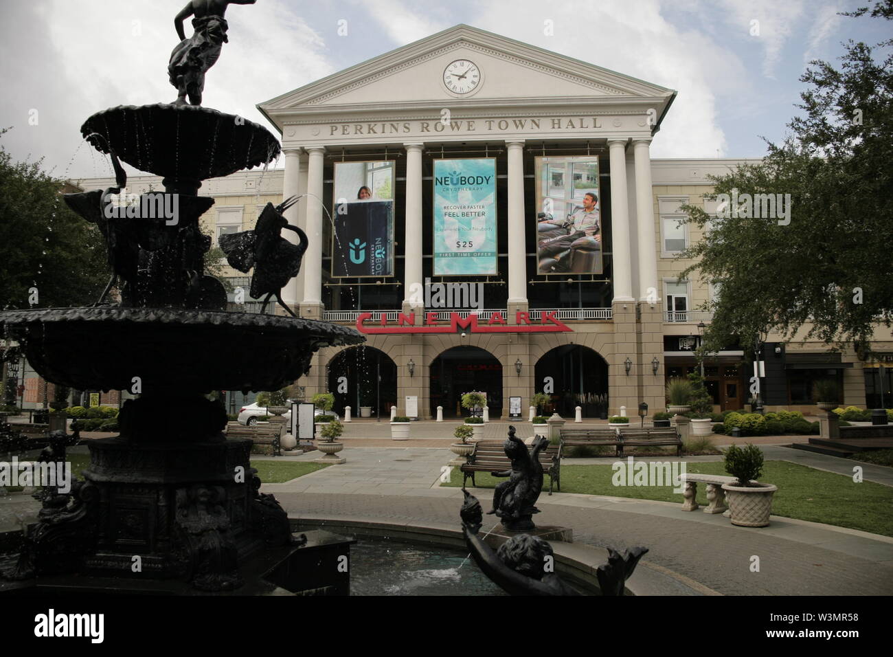 The Fountain in from of Cinemark at Perkins Rowe in Baton Rouge Stock ...