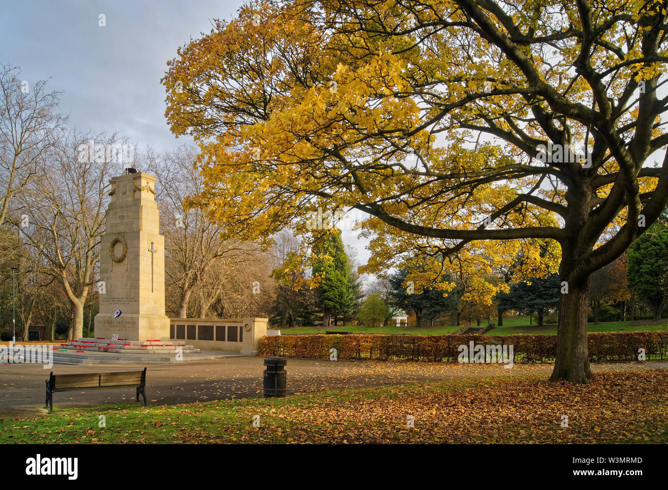 UK,South Yorkshire,Rotherham,Clifton Park Gardens & Cenotaph Stock ...