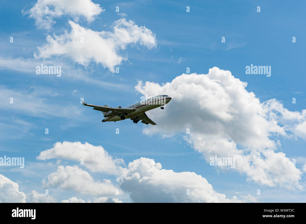 Boeing 727 200 hi-res stock photography and images - Alamy