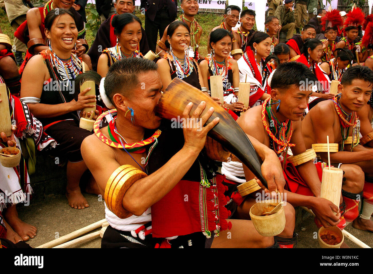 Nagaland folk dance hi-res stock photography and images - Alamy
