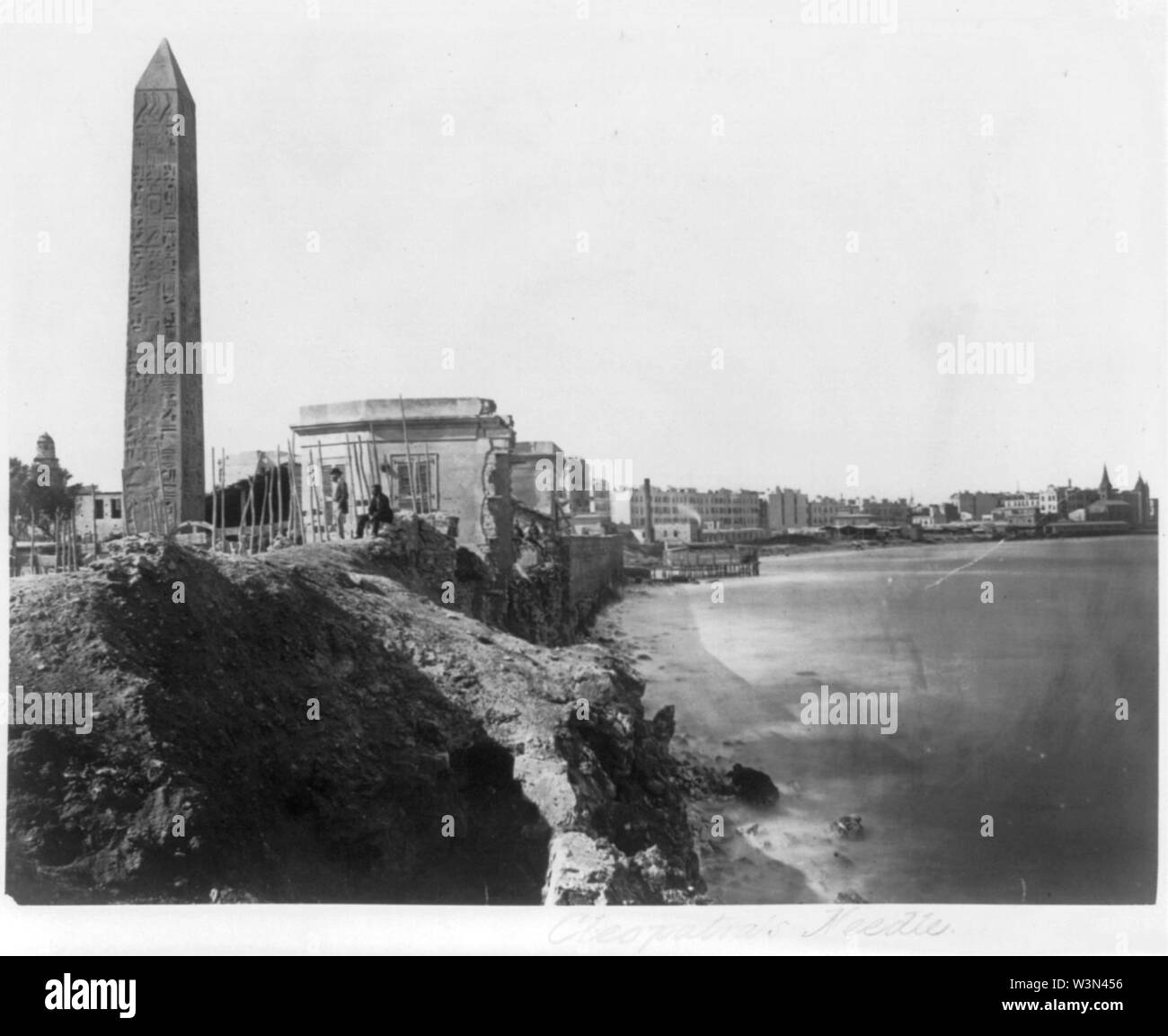Cleopatra’s needle Black and White Stock Photos & Images - Alamy