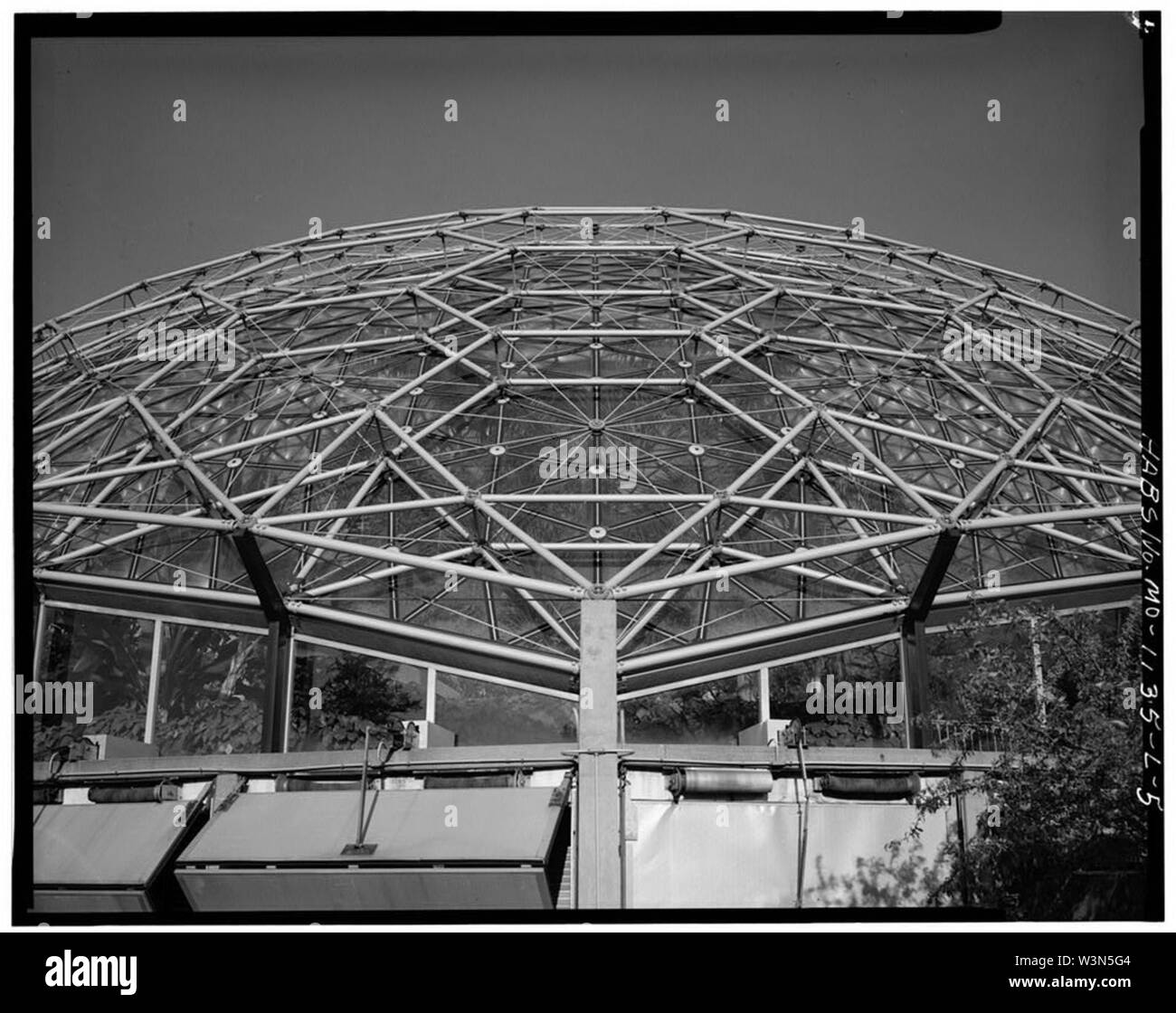 Climatron hi-res stock photography and images - Alamy