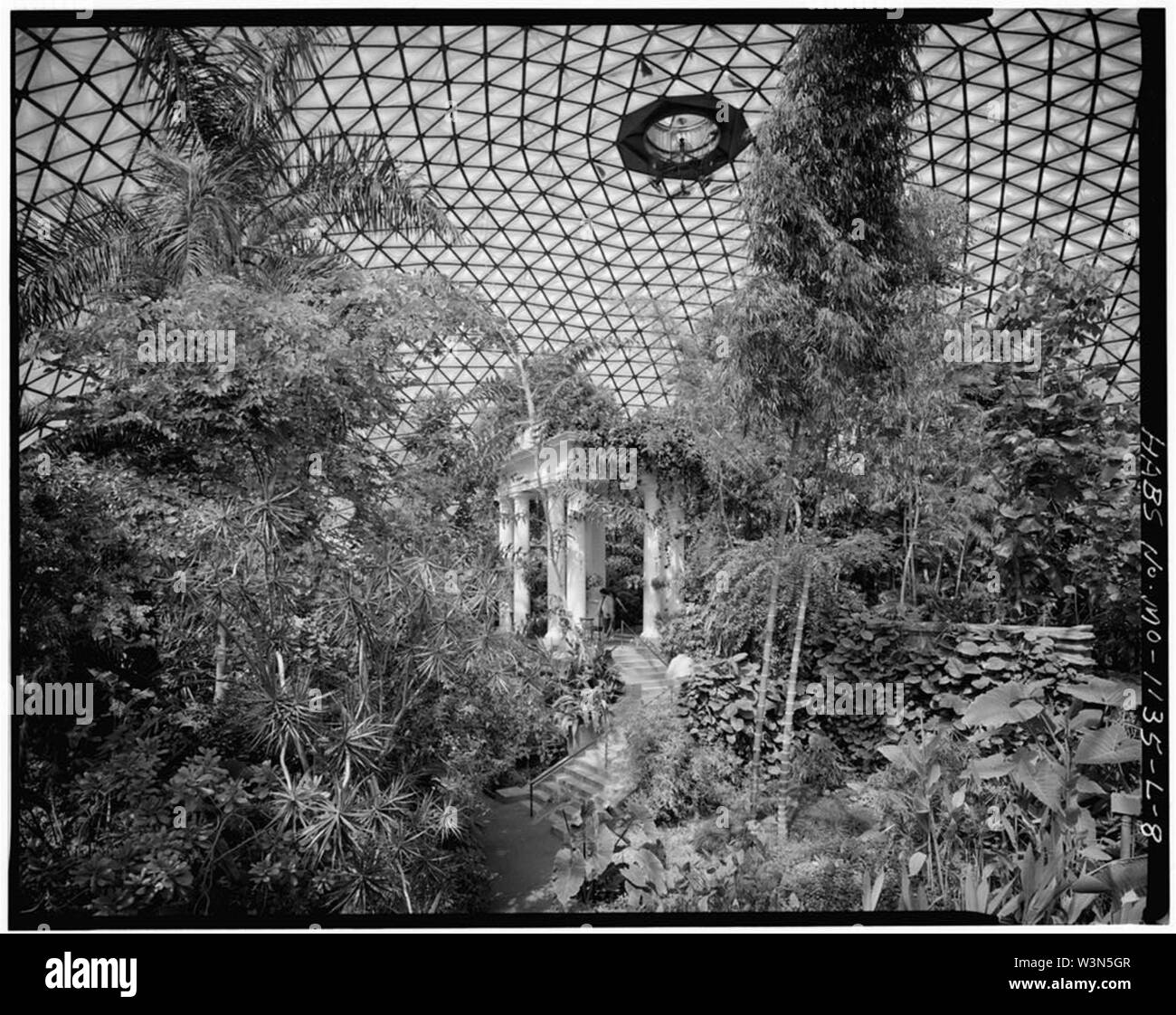 Climatron hi-res stock photography and images - Alamy