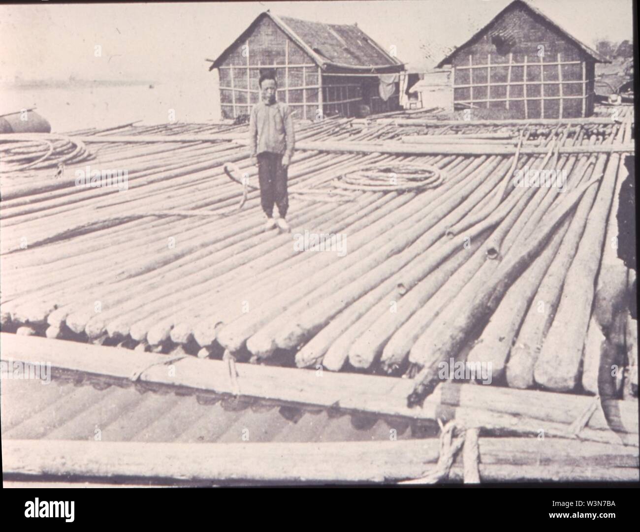 Historical photo raft hi-res stock photography and images - Alamy