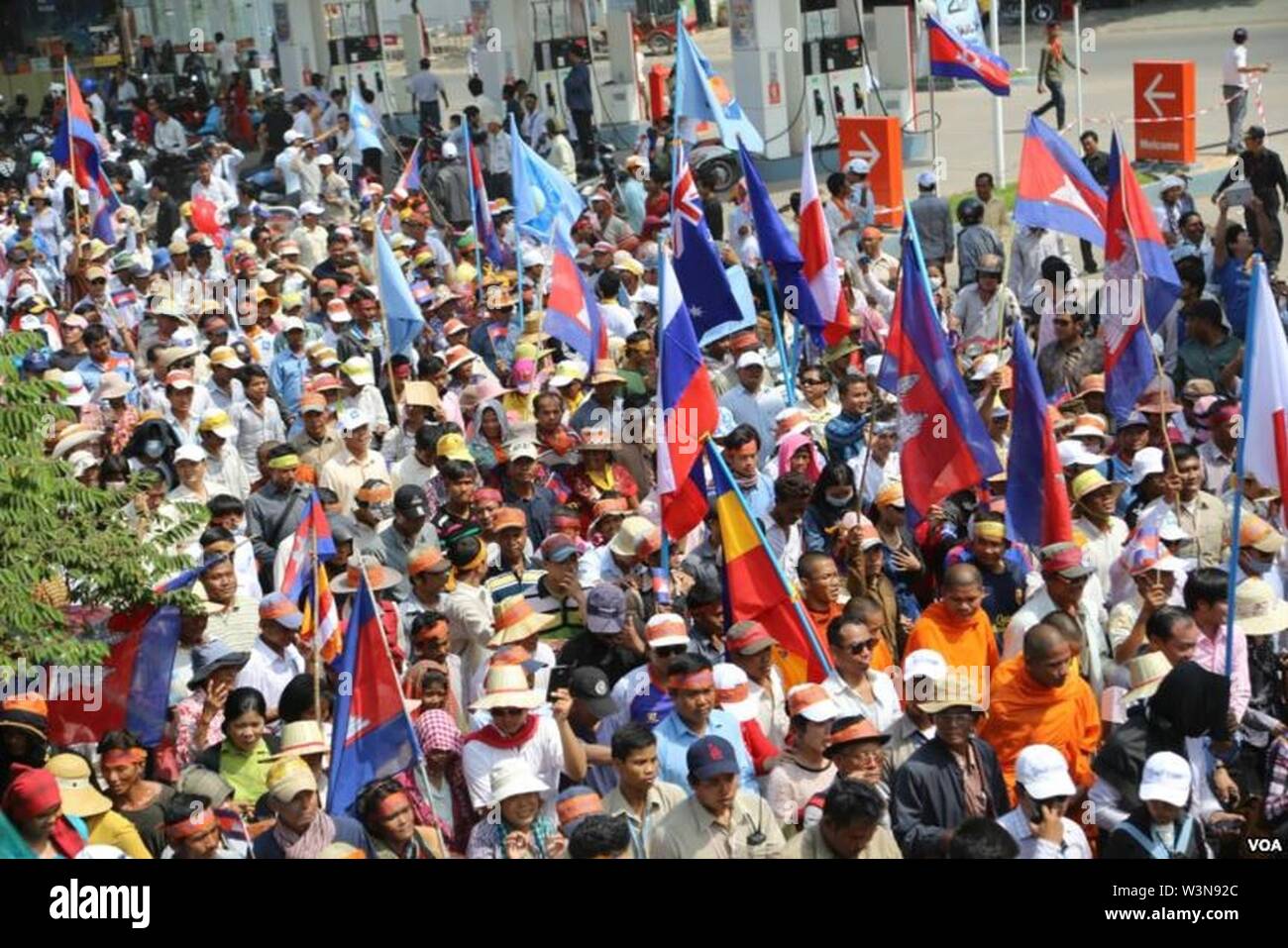 Archival protesters hi-res stock photography and images - Alamy