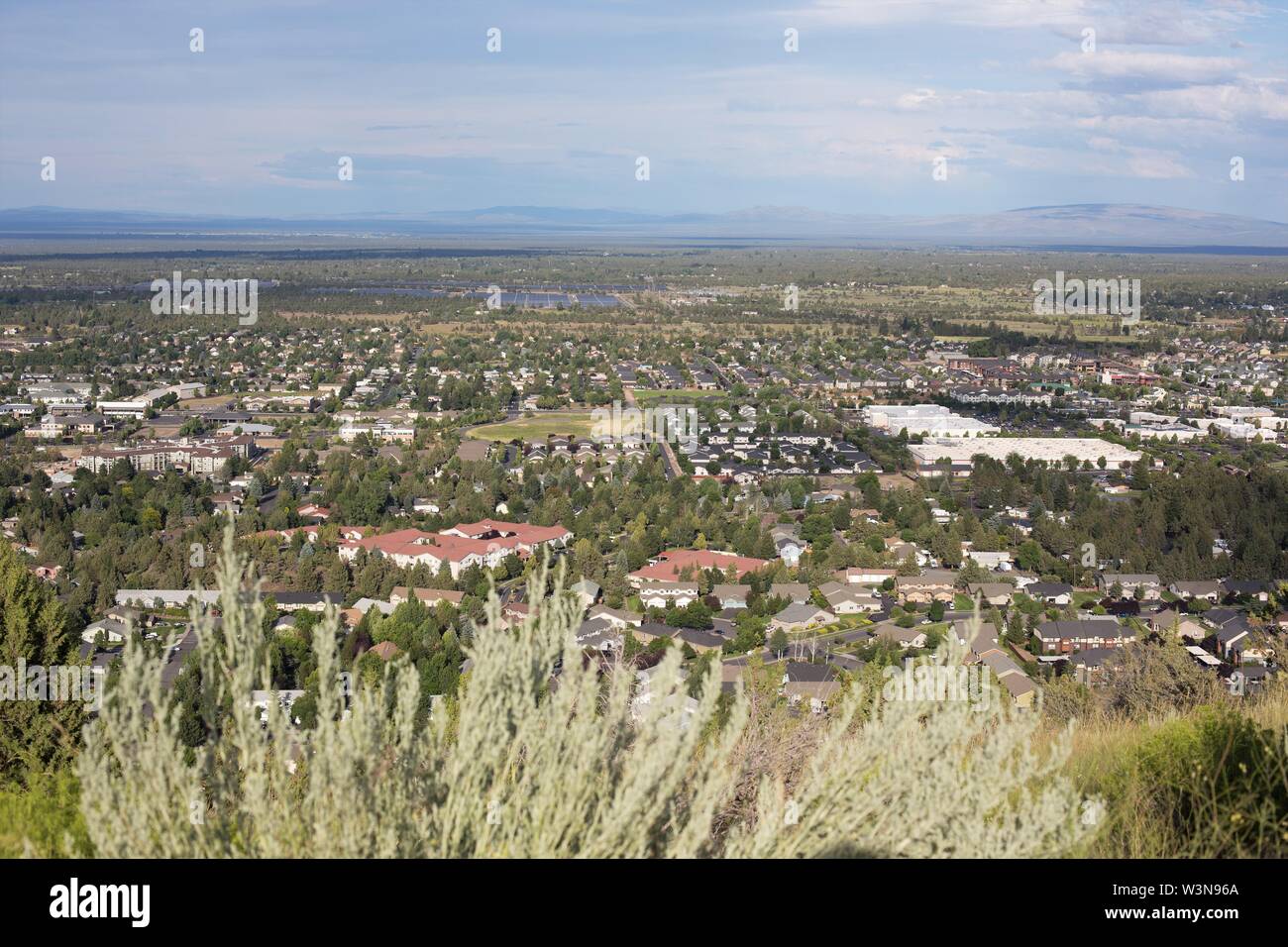 Bend oregon aerial hi-res stock photography and images - Alamy