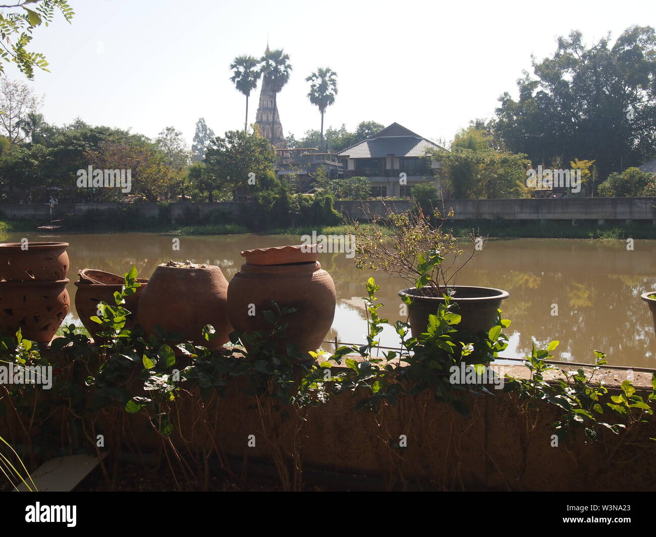 Wat ping hi-res stock photography and images - Alamy