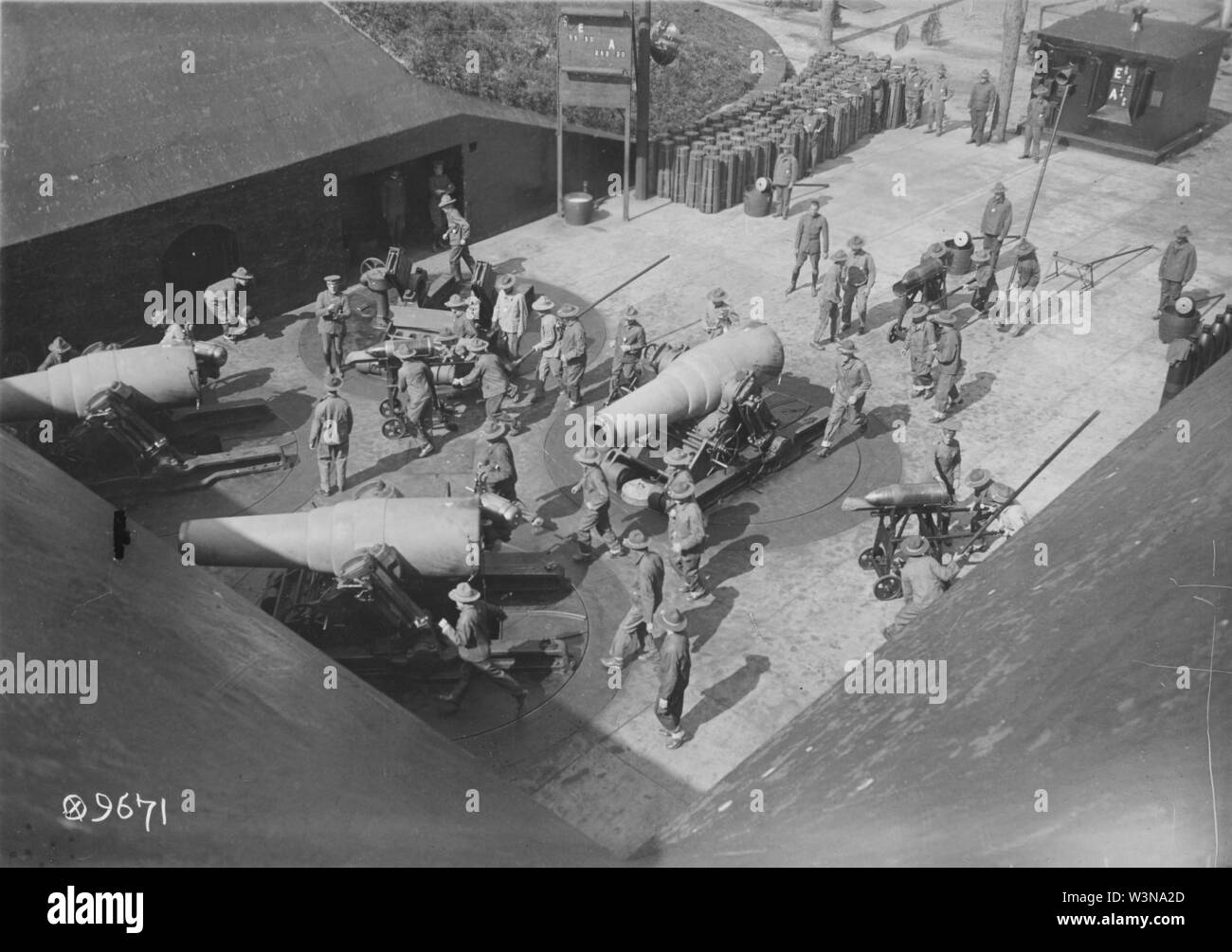 Vintage photo of fortress monroe Black and White Stock Photos & Images ...