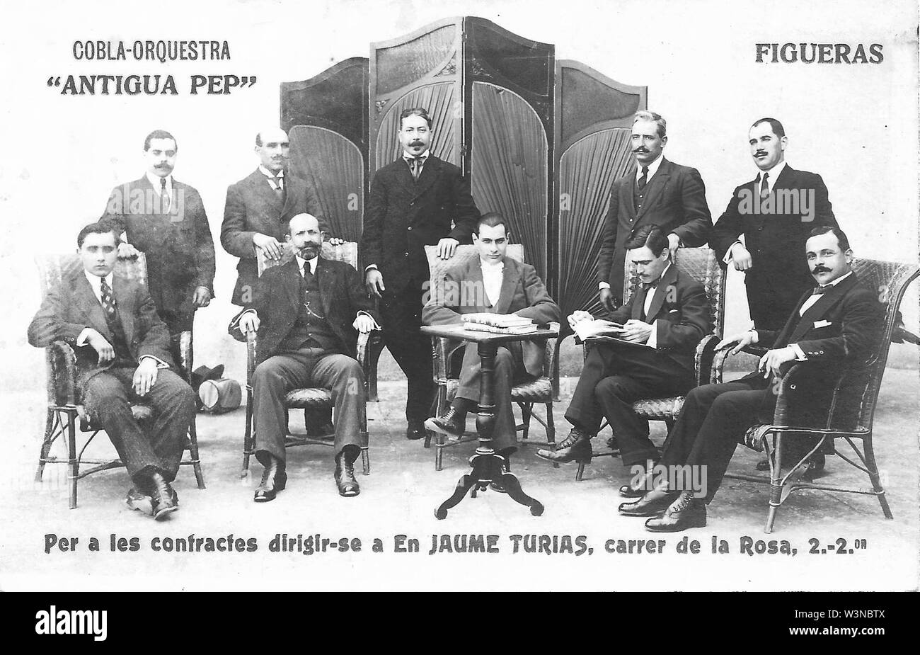 Cobla hi-res stock photography and images - Alamy