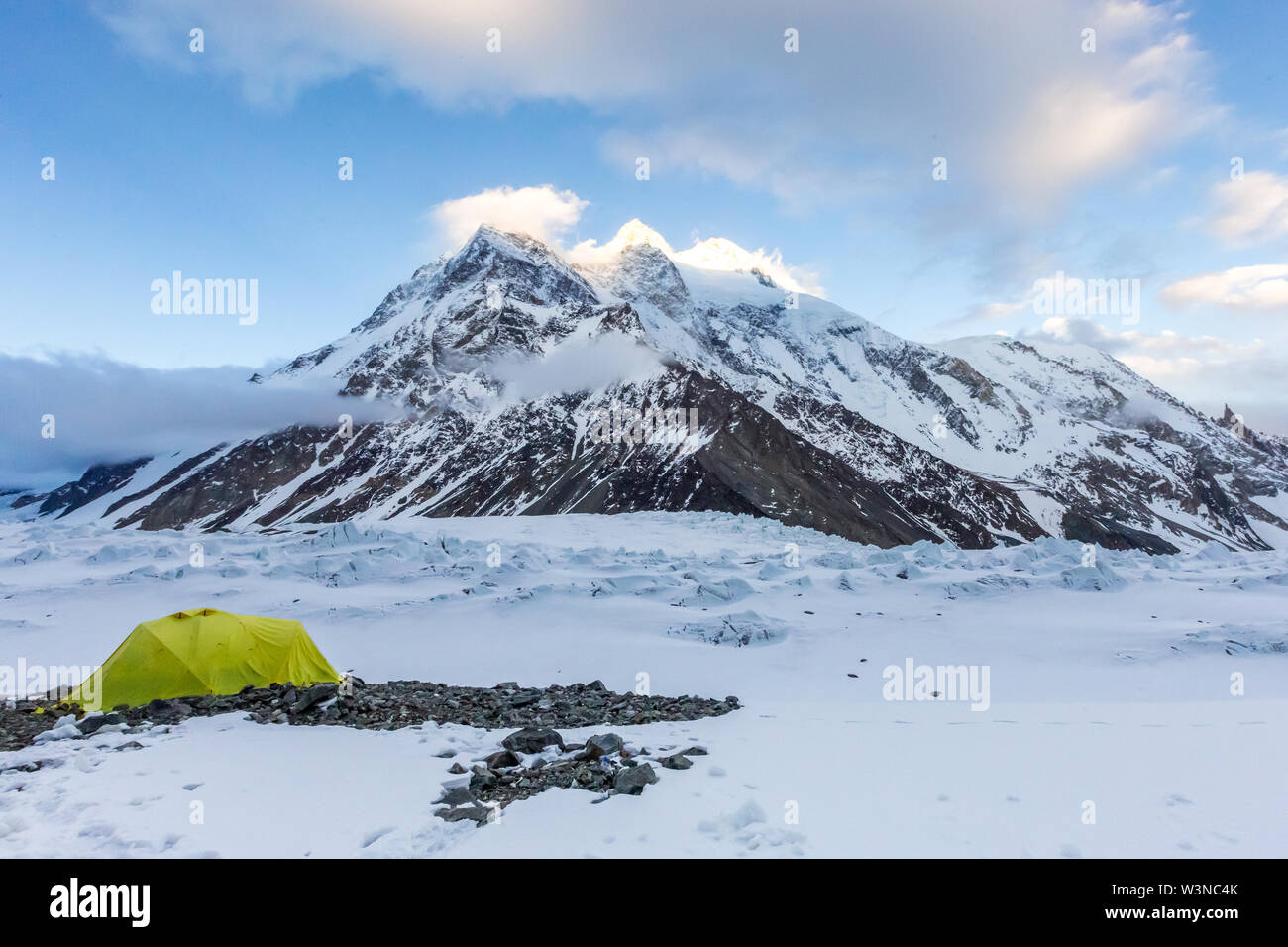 K2 mountain peak, second highest mountain in the world, K2 trek ...