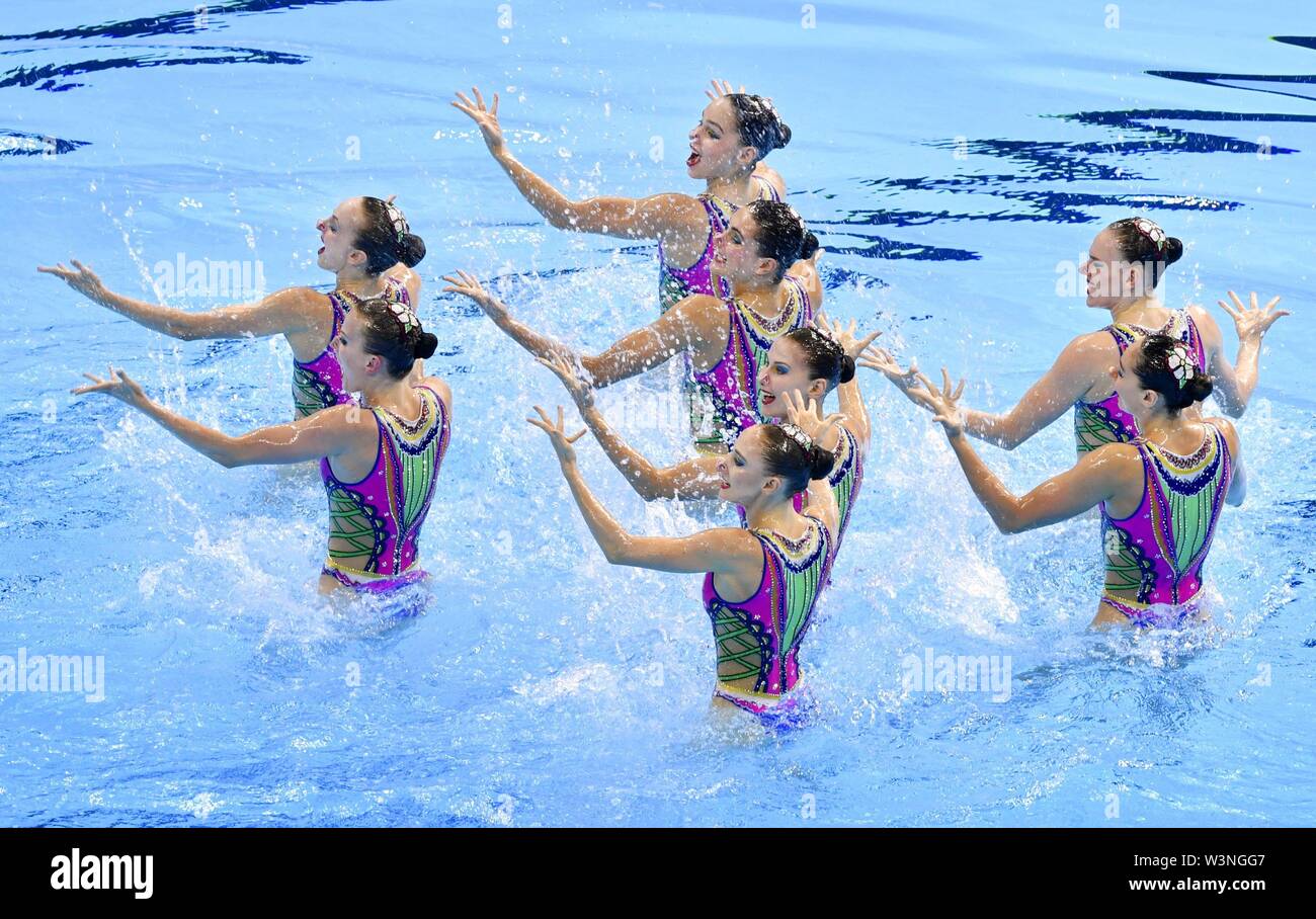 Russian artistic swimmers perform in the team technical final at the ...
