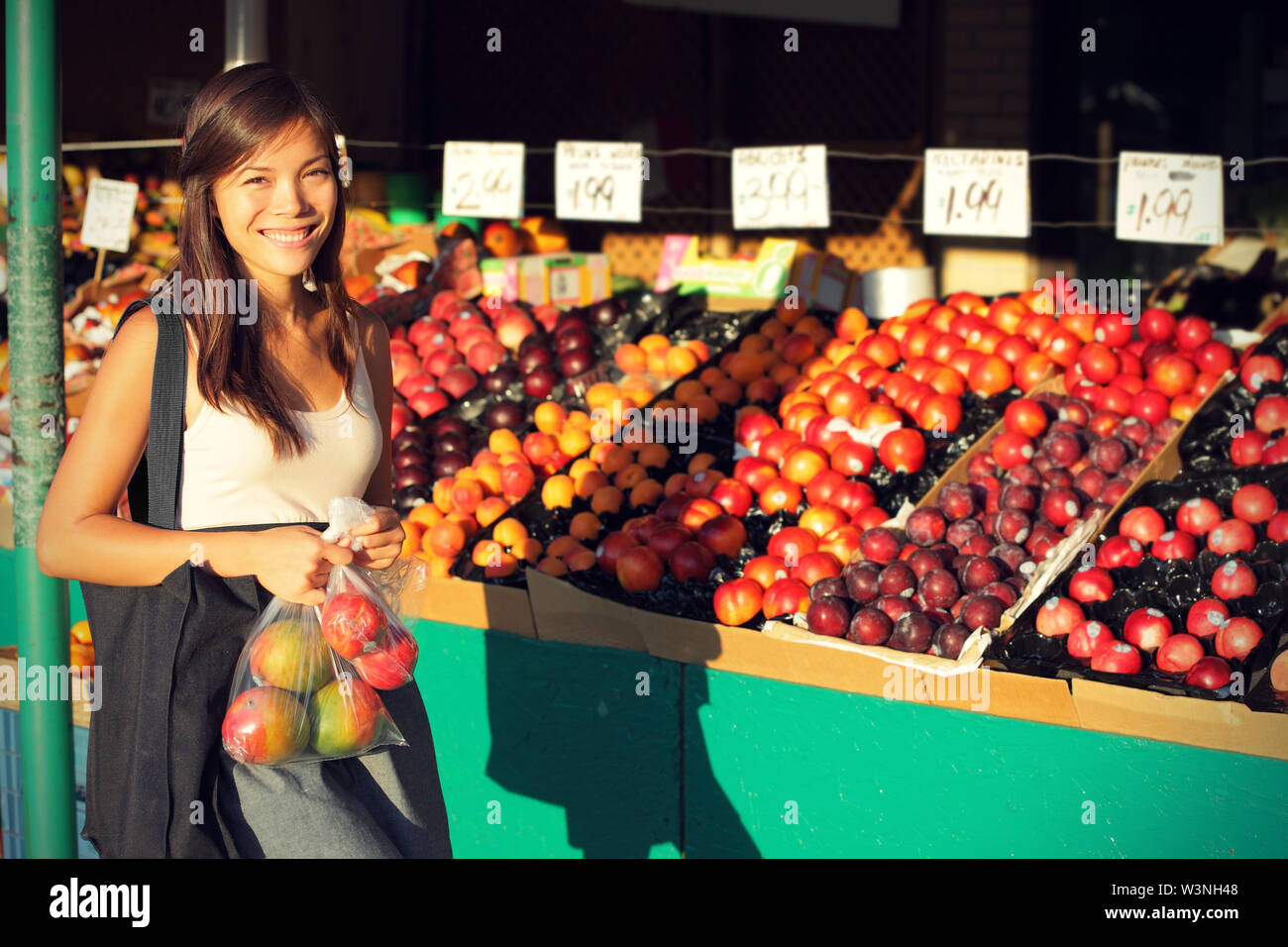 Candid purchase hi-res stock photography and images - Alamy