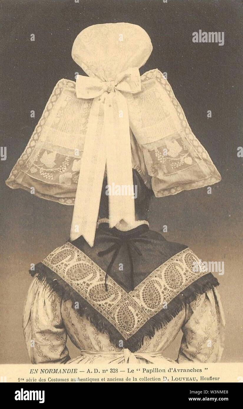 Coiffe papillon hi-res stock photography and images - Alamy