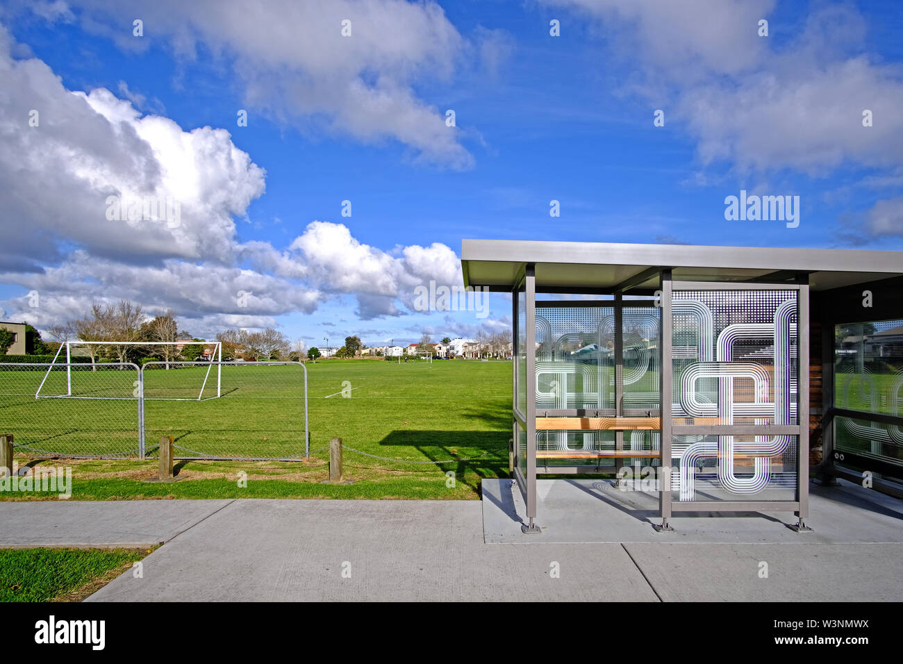 Ordinary bus stop hi-res stock photography and images - Alamy