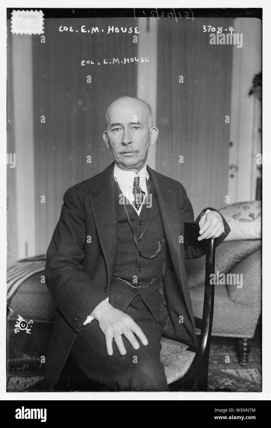 Col e house hi-res stock photography and images - Alamy