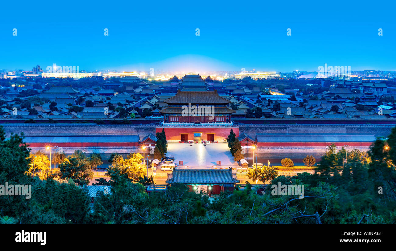 Jingshan park panorama above hi-res stock photography and images - Alamy