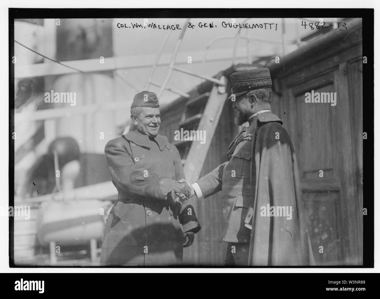 The wallace collection Black and White Stock Photos & Images - Alamy