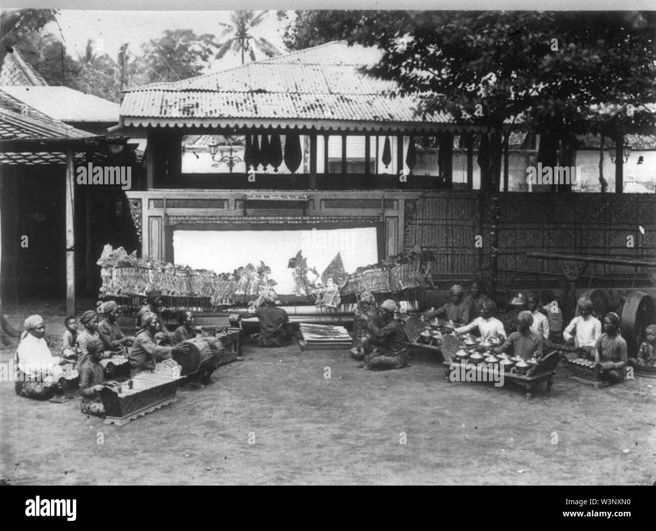 Wajang hi-res stock photography and images - Alamy