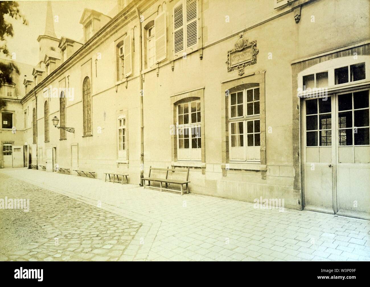 Etudes archive hi-res stock photography and images - Alamy