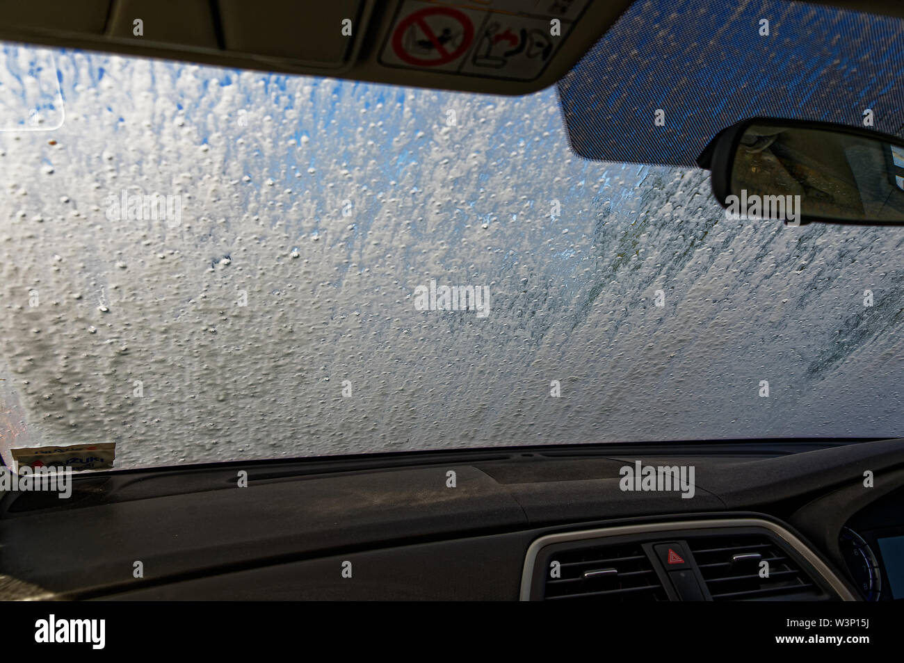 Car wash hi-res stock photography and images - Alamy