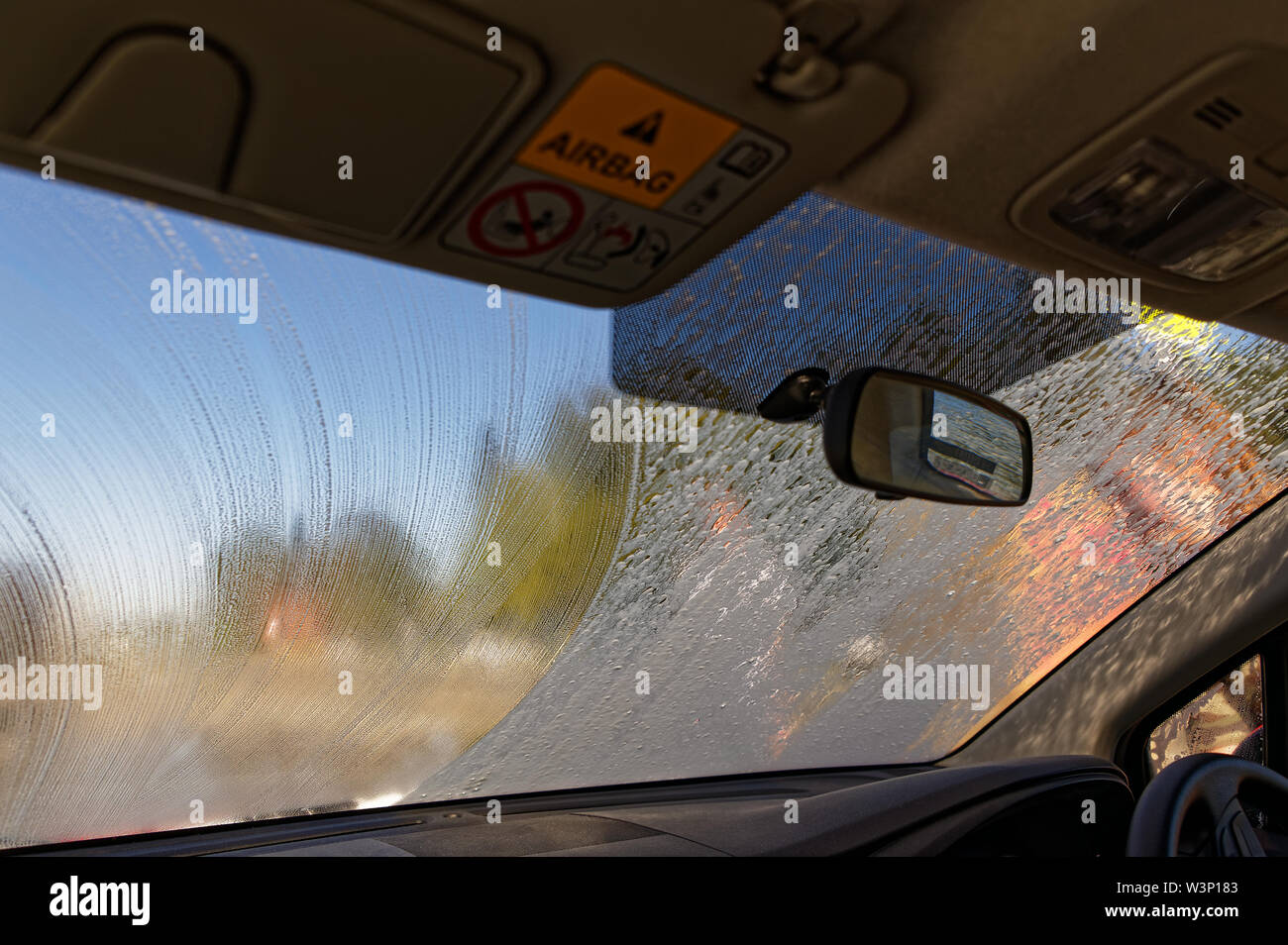 Quality car wash hi-res stock photography and images - Alamy
