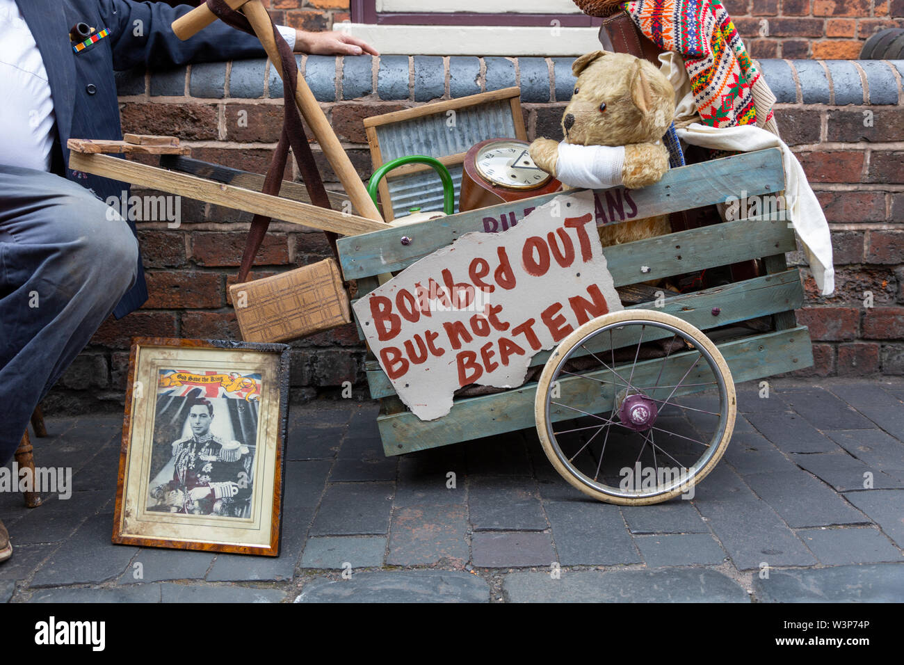 Handcart uk hi-res stock photography and images - Alamy