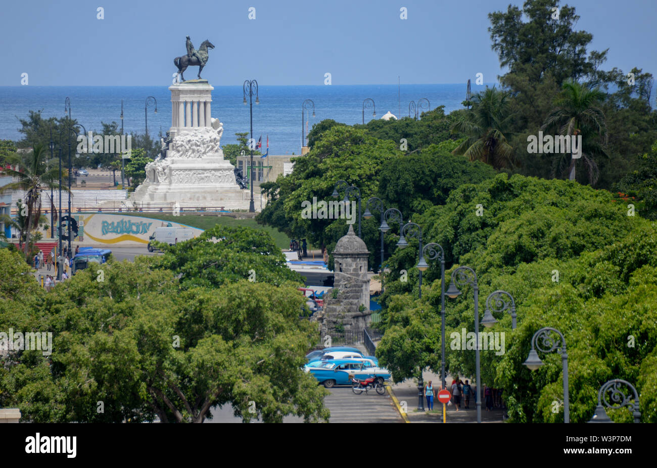 Statue of maximo gomez hi-res stock photography and images - Alamy