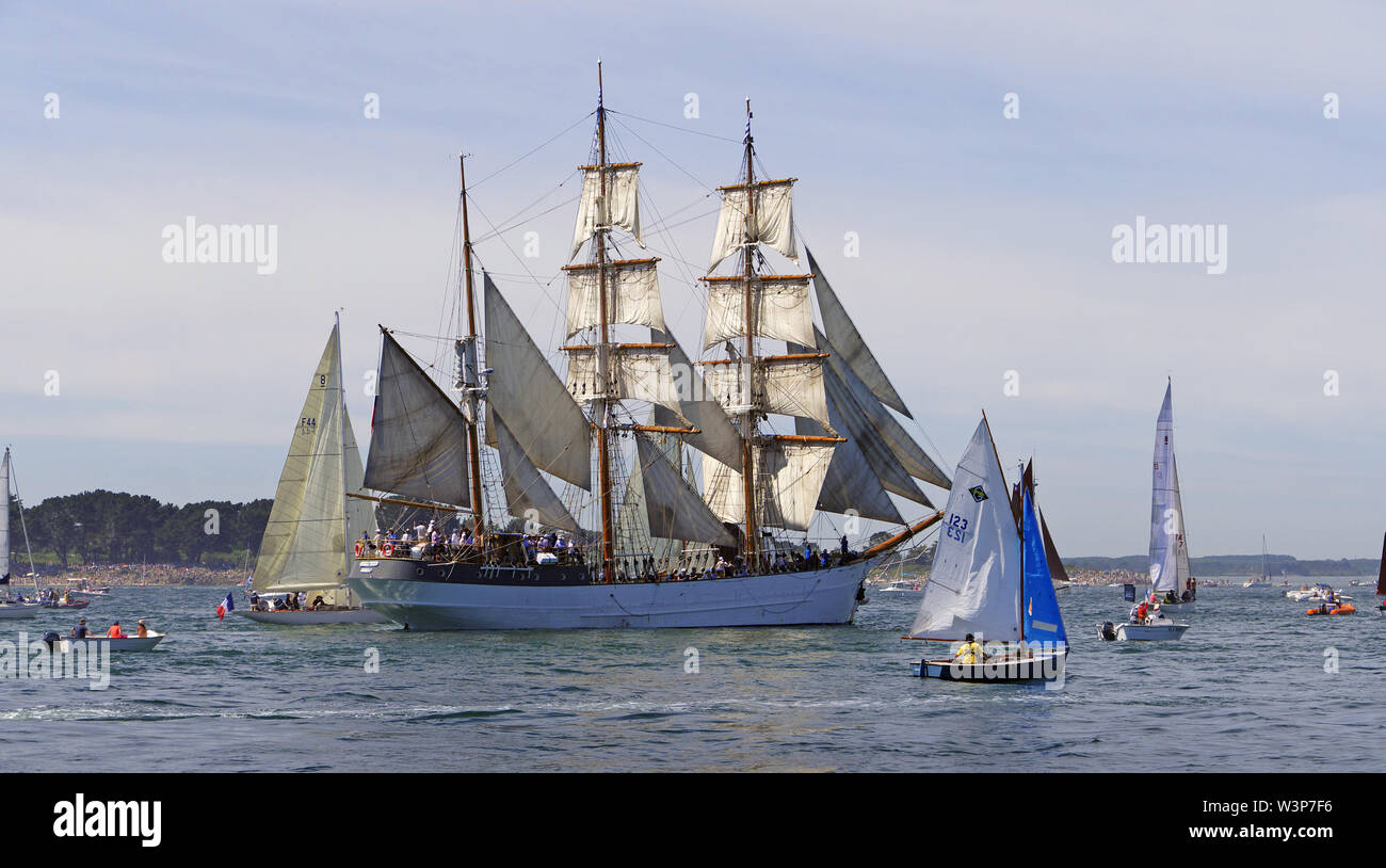 tall ship : Le Français (ex Kaskelot, Three-masted barque), Great ...