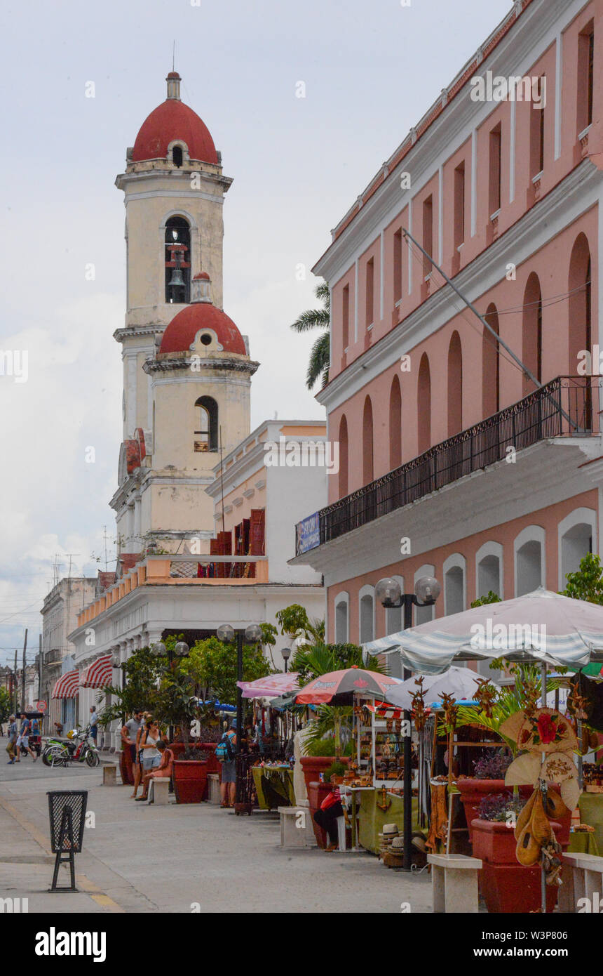 El boulevard hi-res stock photography and images - Alamy