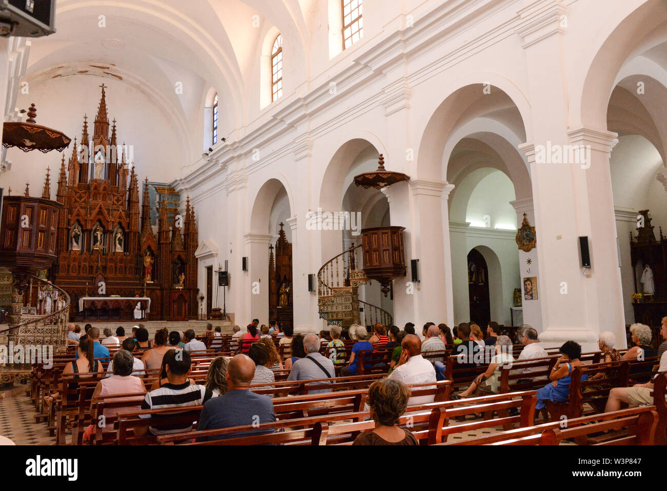 Inside caribbean church hi-res stock photography and images - Alamy