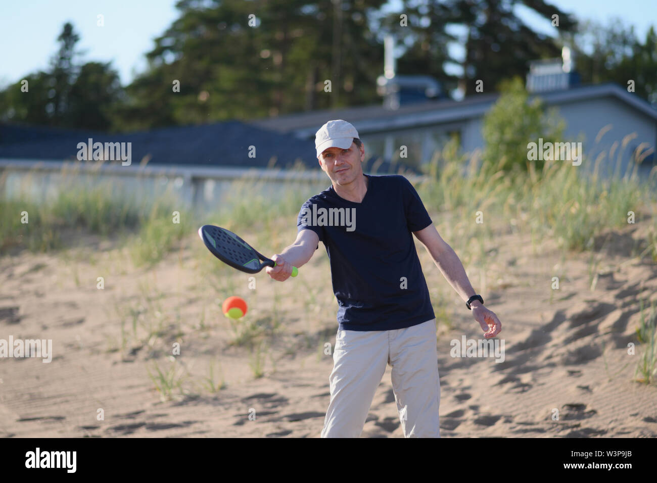 Beach tennis hi-res stock photography and images - Alamy