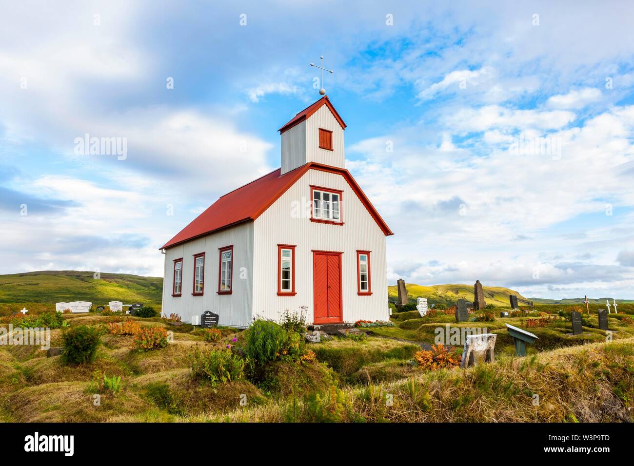 Small church with red roof and cemetery hi-res stock photography and ...