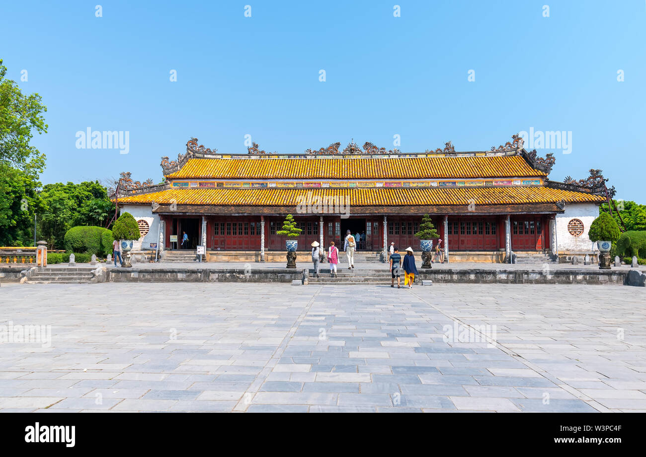 Tourists sightseeing in the imperial Forbidden Citadel. The place that ...