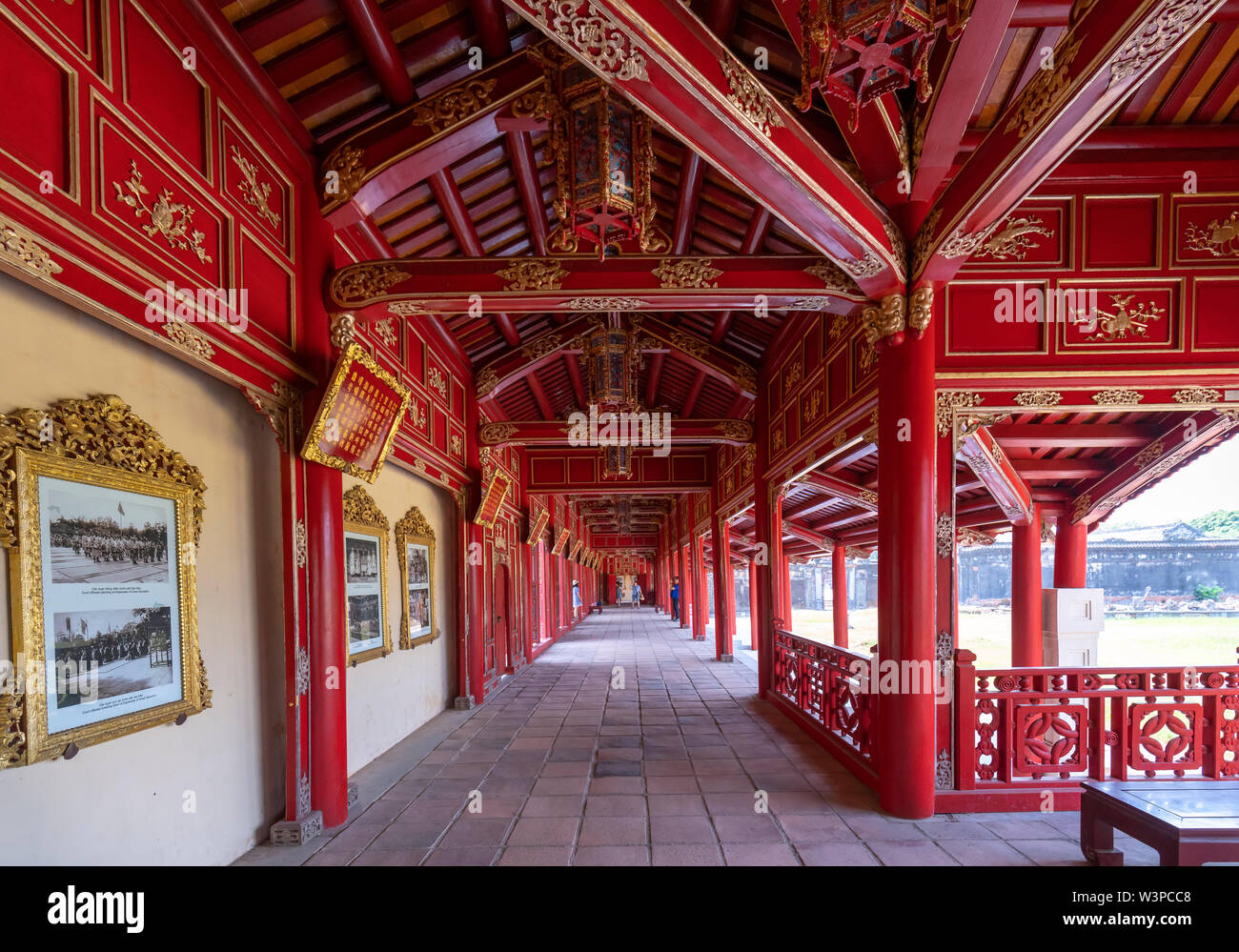 Amazing wooden hallway in the imperial Forbidden Citadel. The place ...