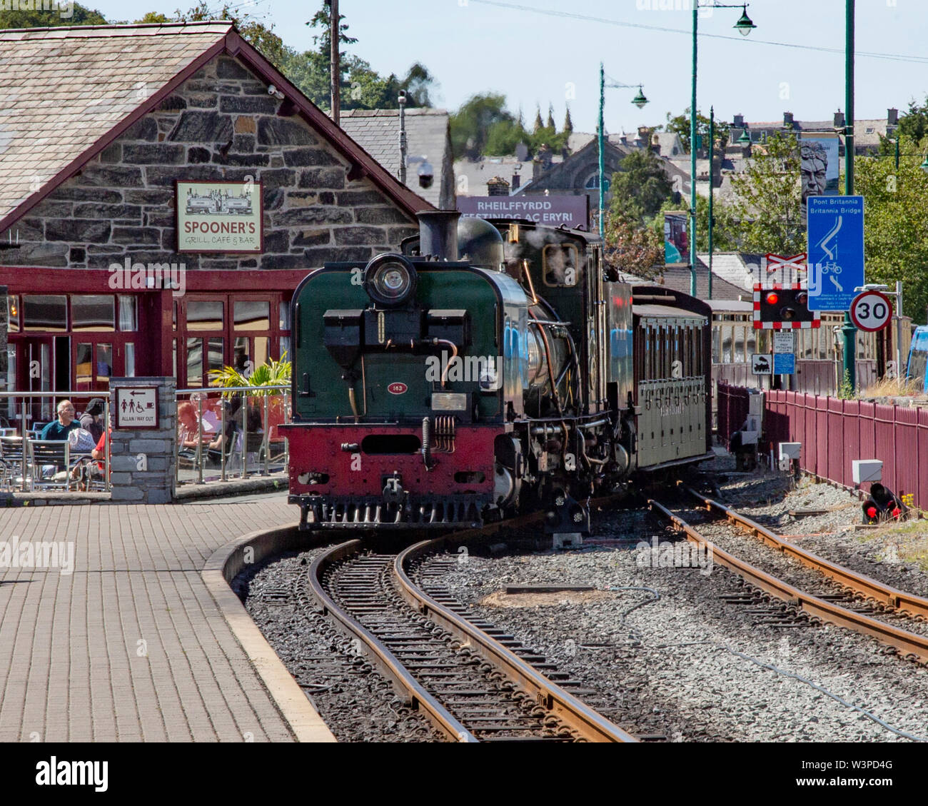 Welsh narrow gauge railways hi-res stock photography and images - Alamy