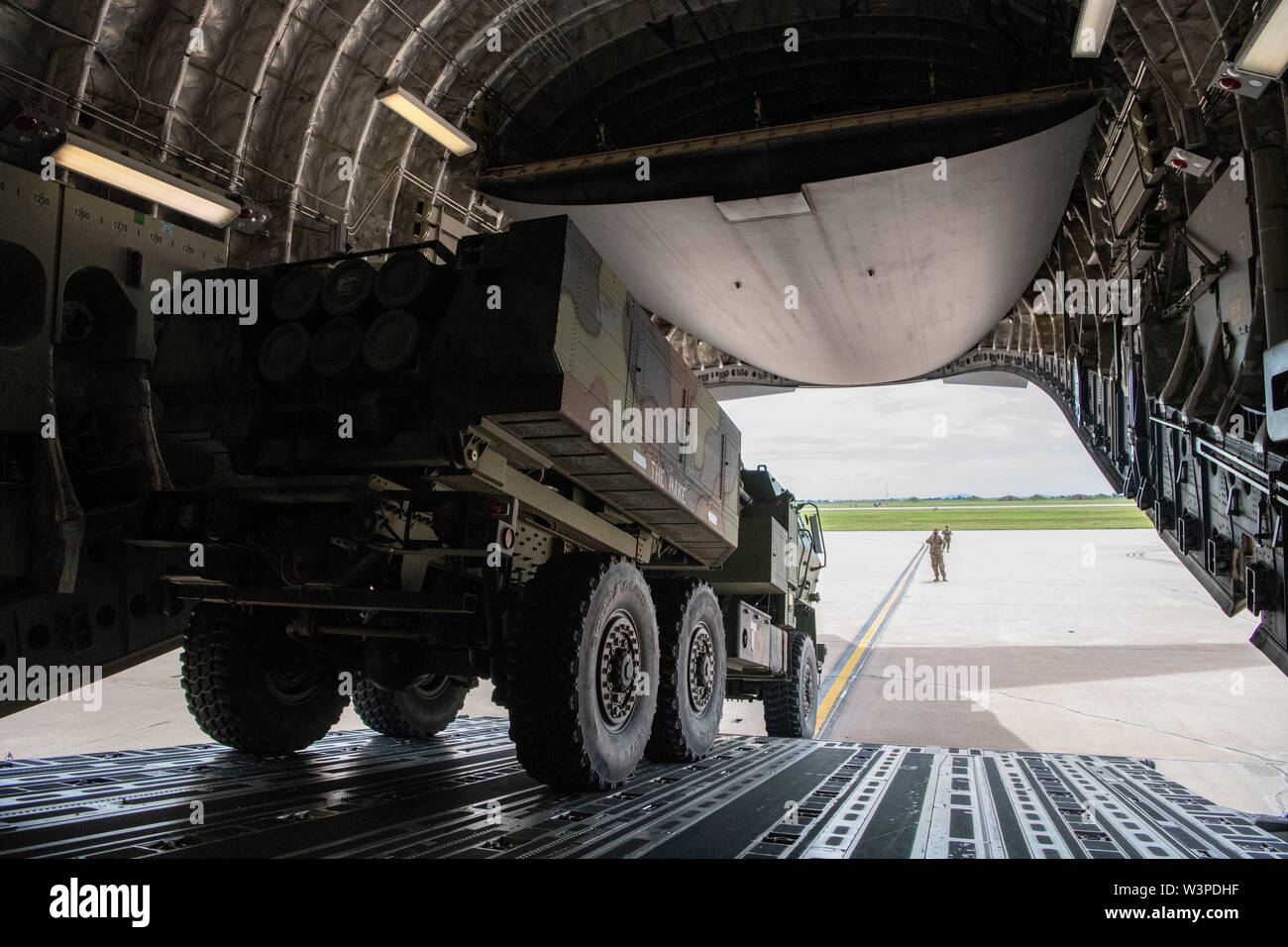 Oklahoma Army National Guard Soldiers and members from the 58th Air ...