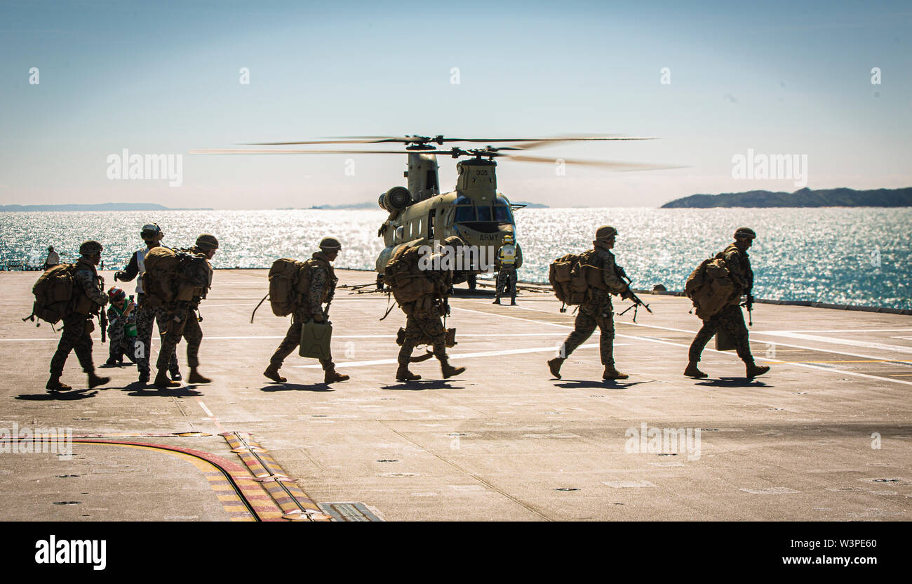 Australian marine force hi-res stock photography and images - Alamy