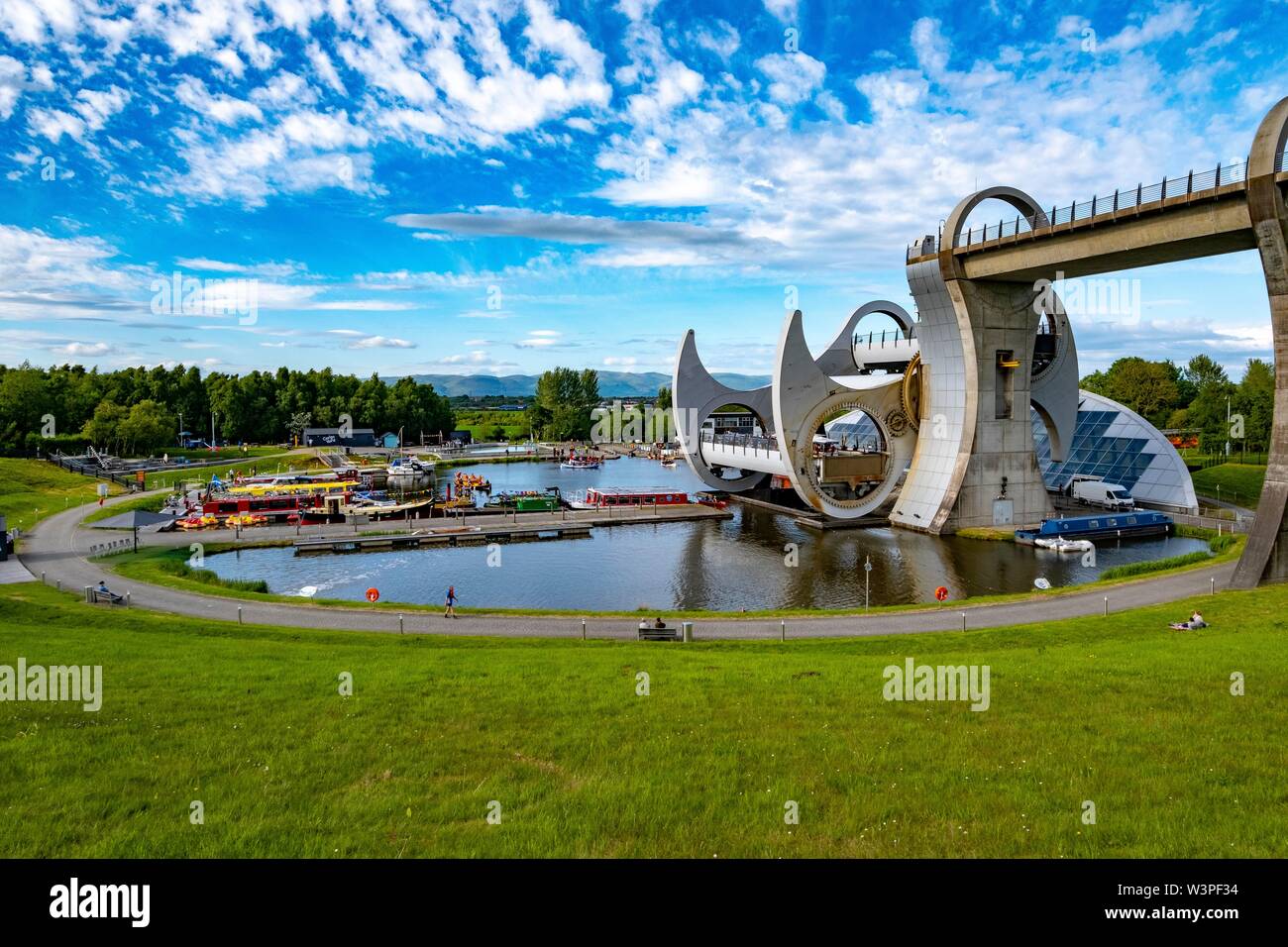 Falkirk Wheel Boat Lift High Resolution Stock Photography and Images ...
